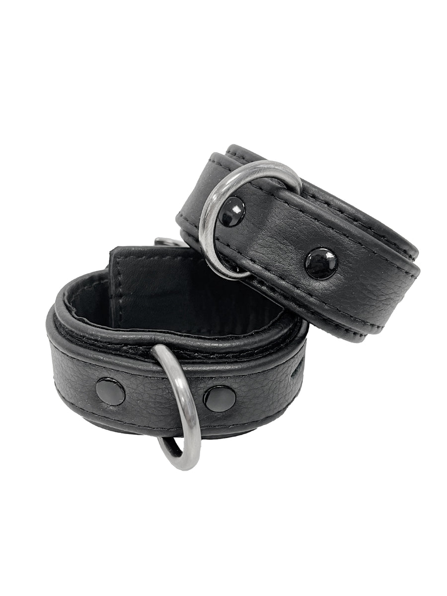 Lockable D Ring Wrist Cuffs – Skin Two UK